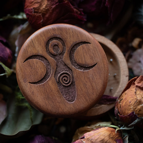 Exclusive (The Witches Moon®) Leaf Brass Candle Inscribing Tool – www ...