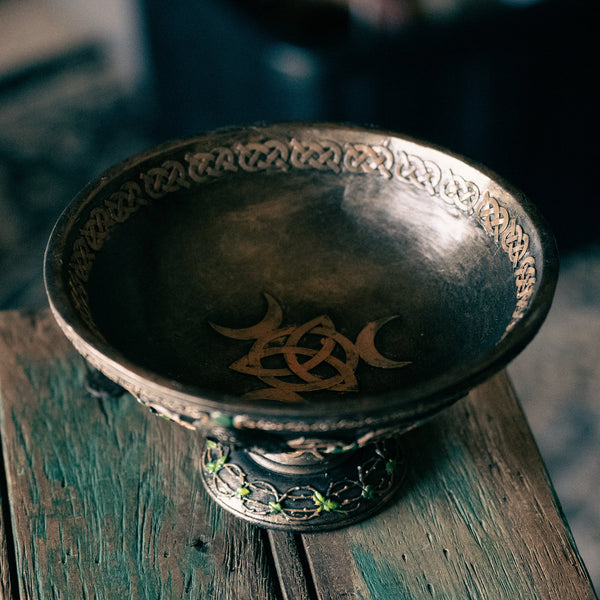 Triple Goddess Offering Bowl – www.thewitchesmoon.com